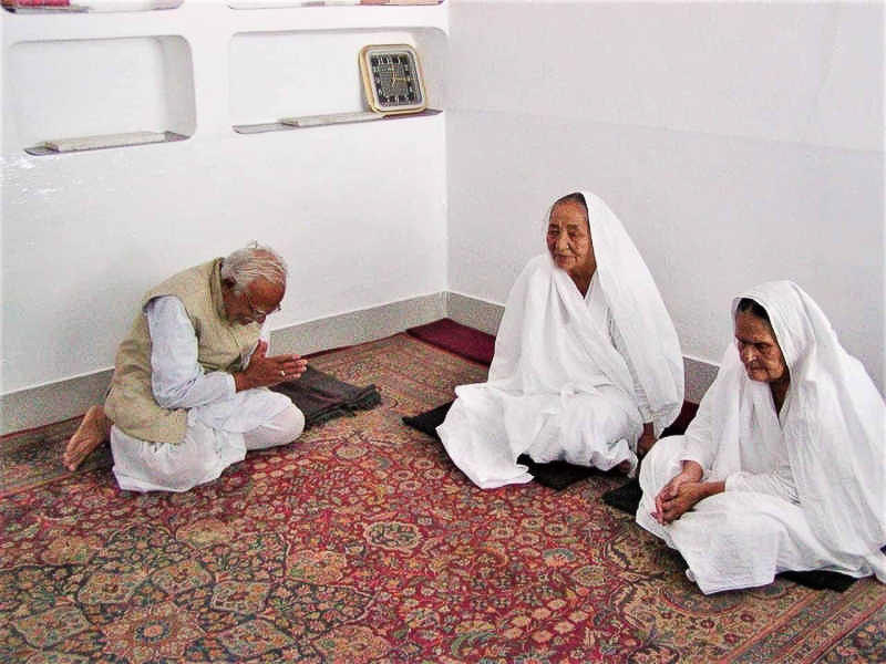 Sri Siddhi Ma and Jivanti Ma