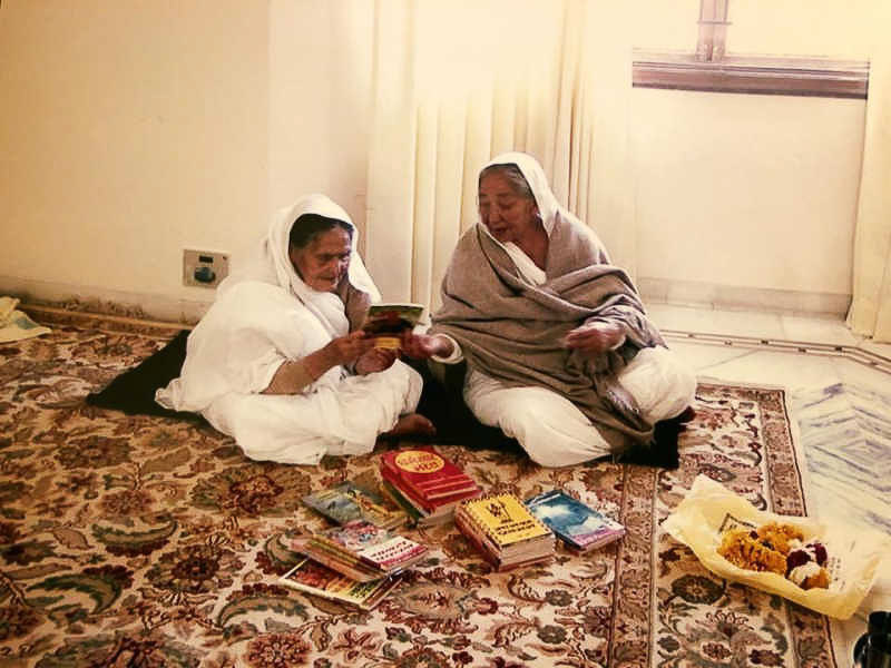 Sri Siddhi Ma and Jivanti Ma