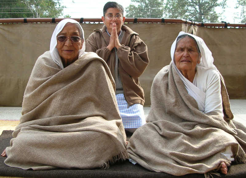 Sri Siddhi Ma and Jivanti Ma