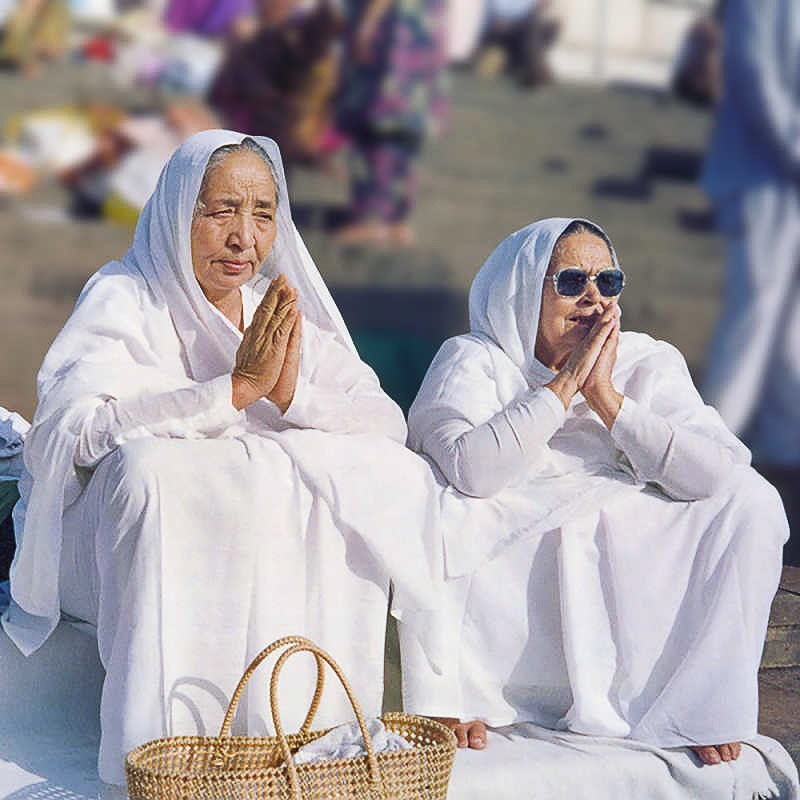 Sri Siddhi Ma and Jivanti Ma
