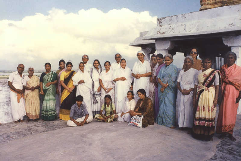 Sri Siddhi Ma and Jivanti Ma